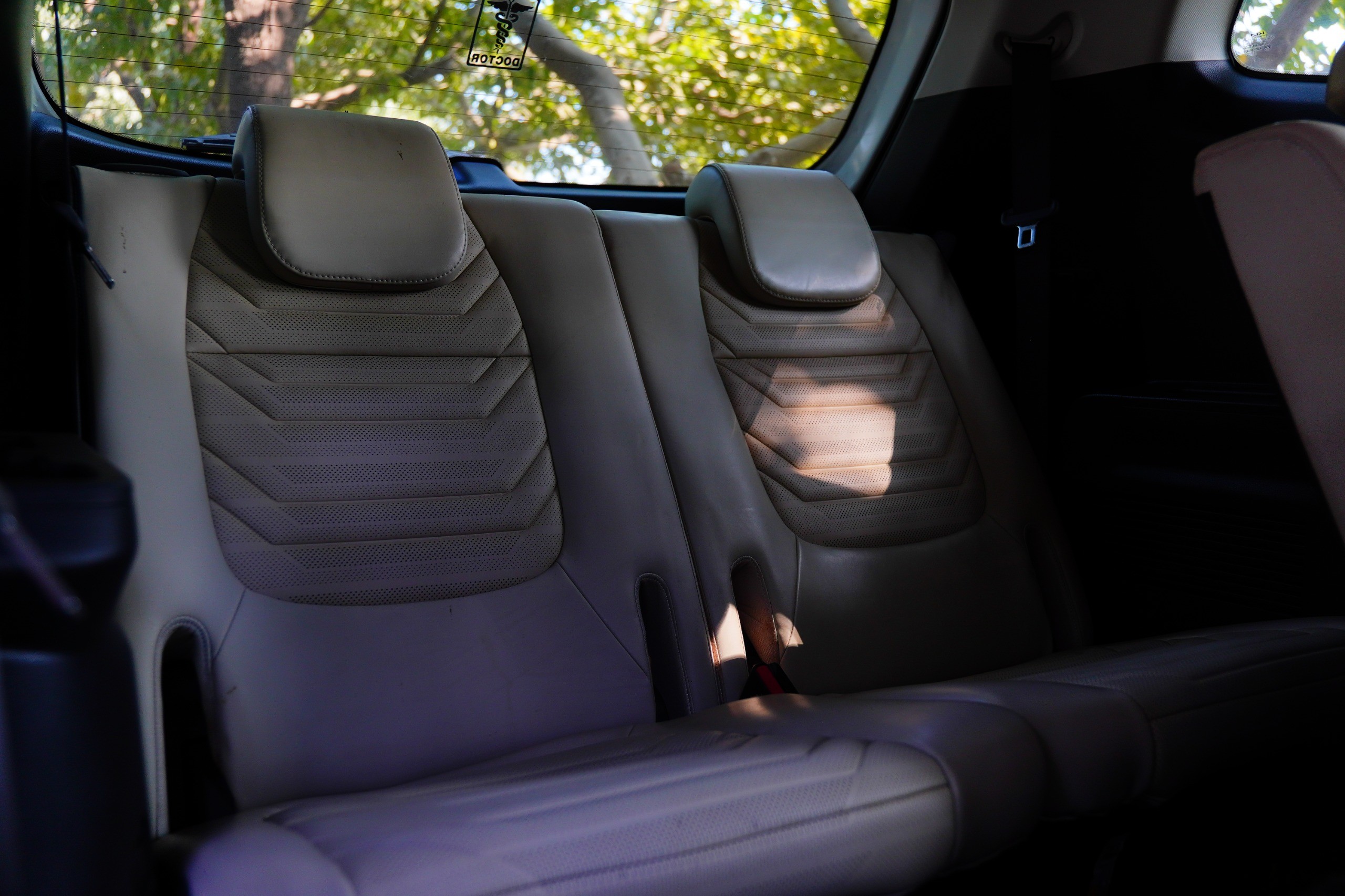 Buy Used Kia Carens Luxury Plus Diesel 7Str BSVI of 2022 model @ 11,99,999 INR in Kolkata ...