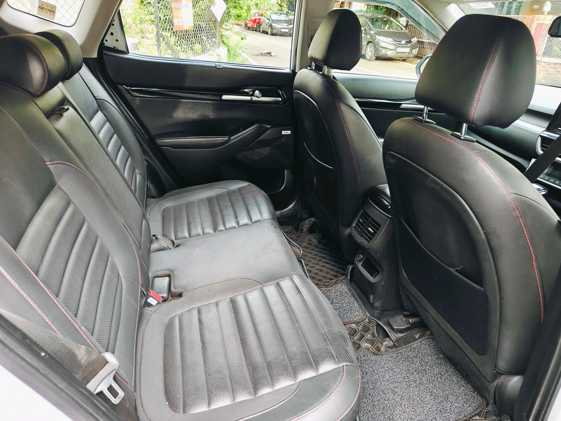 Buy Used Kia Seltos GTX Plus Diesel AT of 2020 model @ 11,25,000 INR in ...