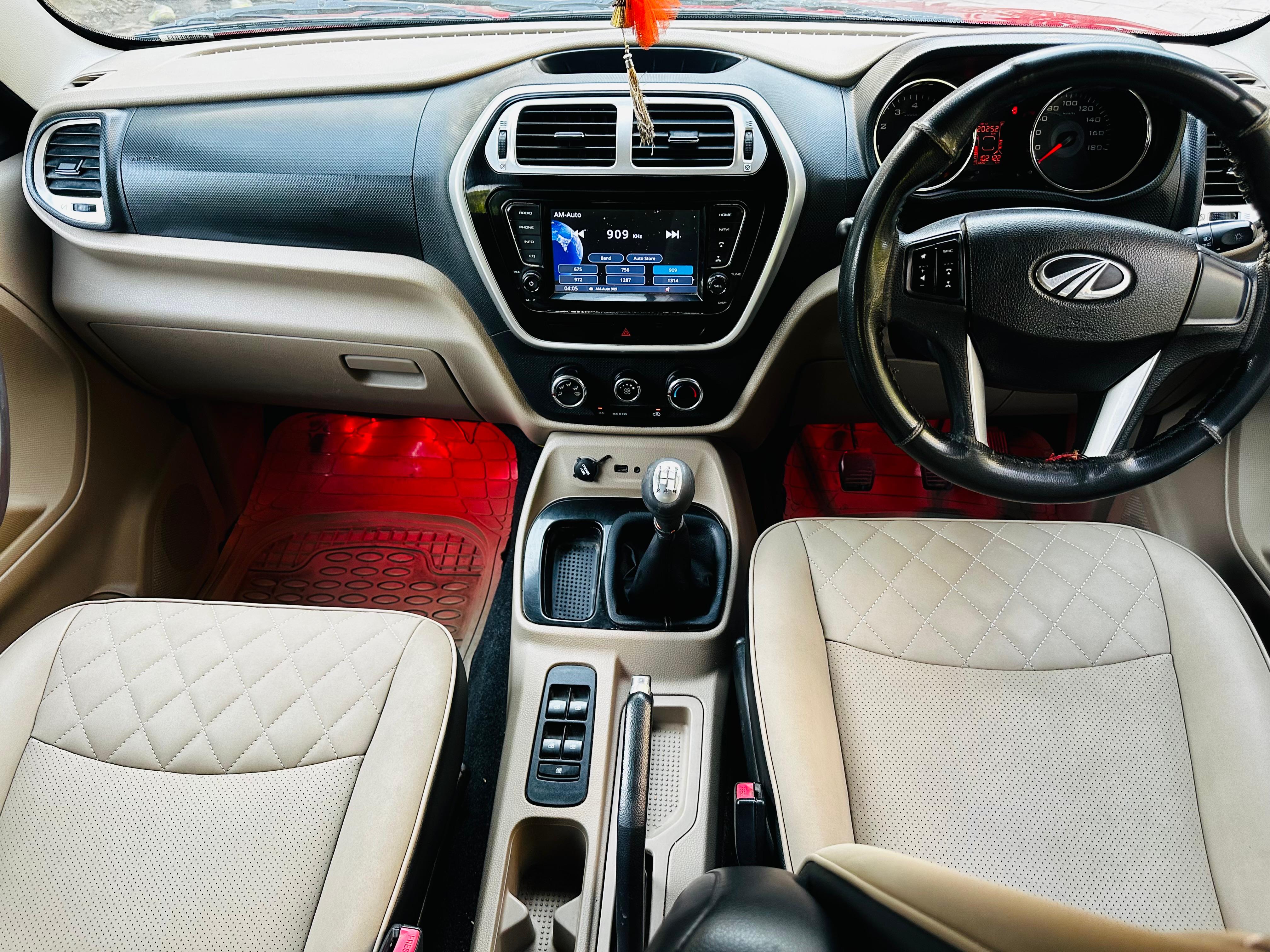 Buy Used Mahindra TUV 300 T10 BSIV of 2019 model @ 6,50,000 INR in ...