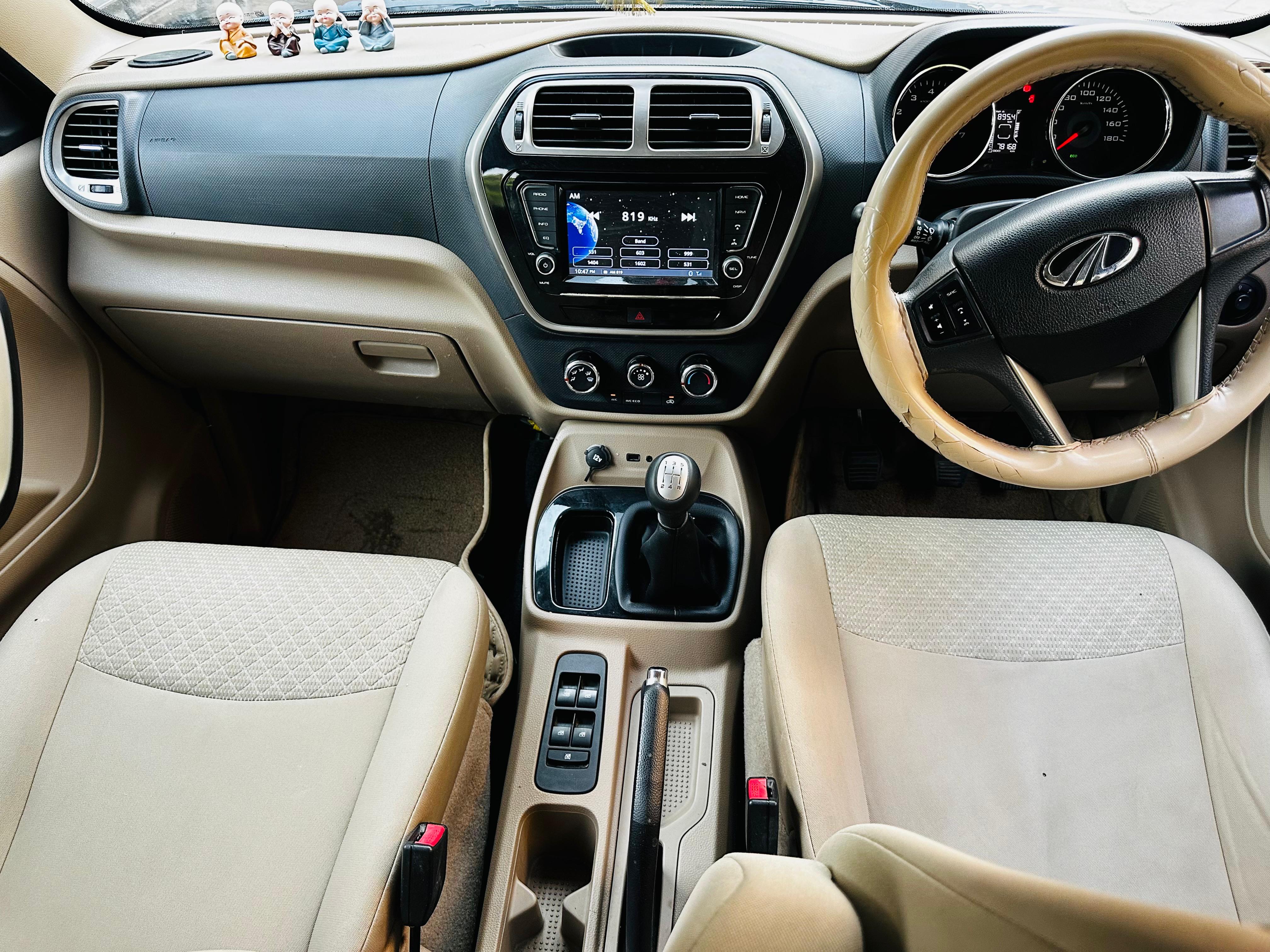 Buy Used Mahindra TUV 300 T10 of 2018 model @ 5,95,000 INR in Delhi ...