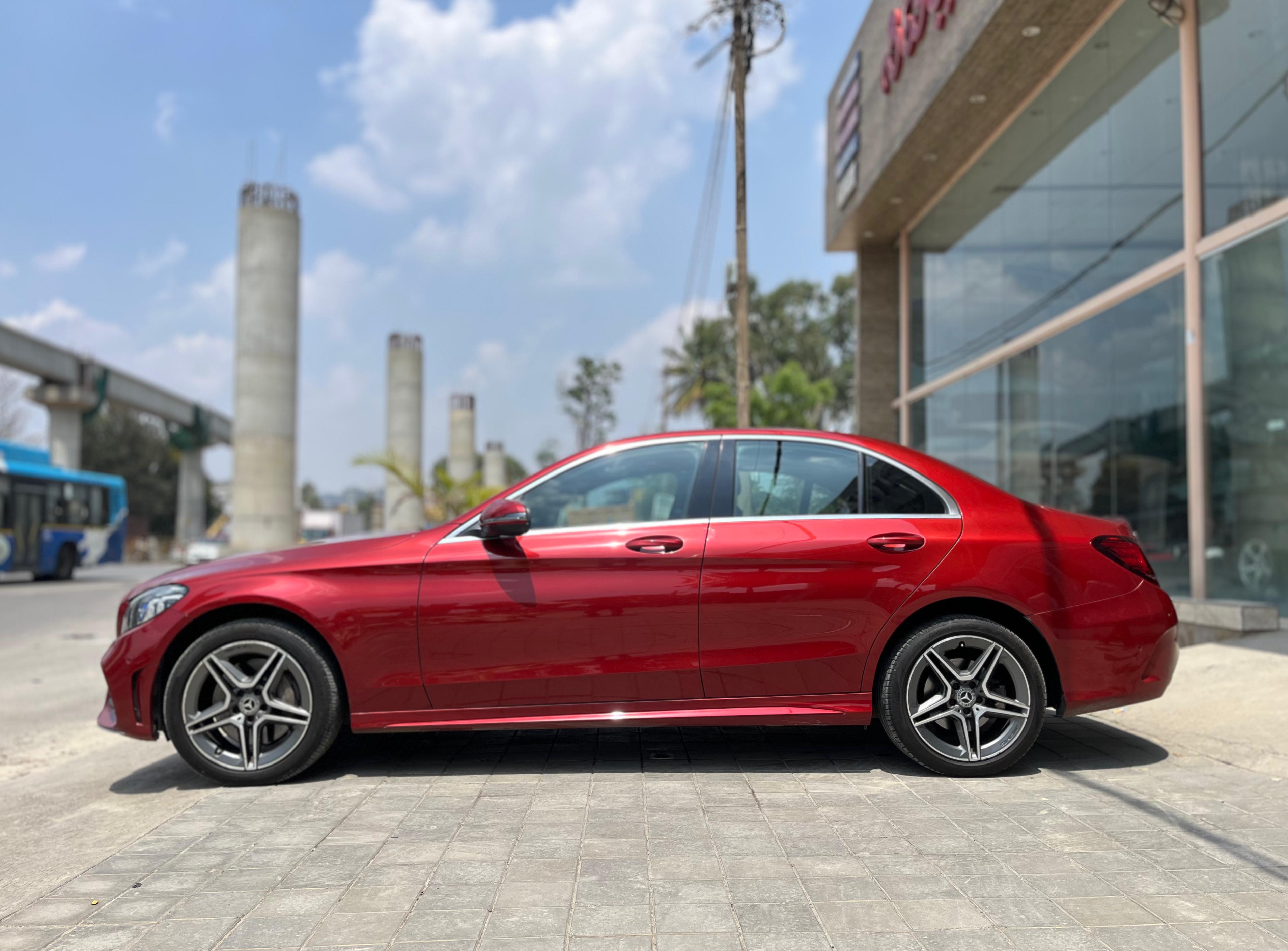 Buy Used Mercedes-Benz C-Class AMG Line C 300d of 2019 model @ 29,00 ...