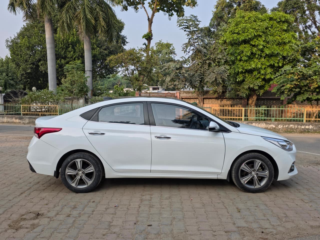 Buy Used Hyundai Verna CRDi 1.6 E of 2018 model @ 7,80,000 INR in ...