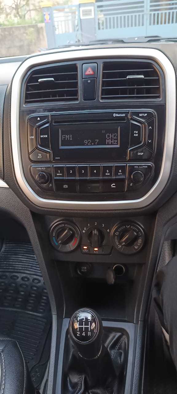 Buy Used Maruti Vitara Brezza VDi of 2018 model @ 6,95,000 INR in ...