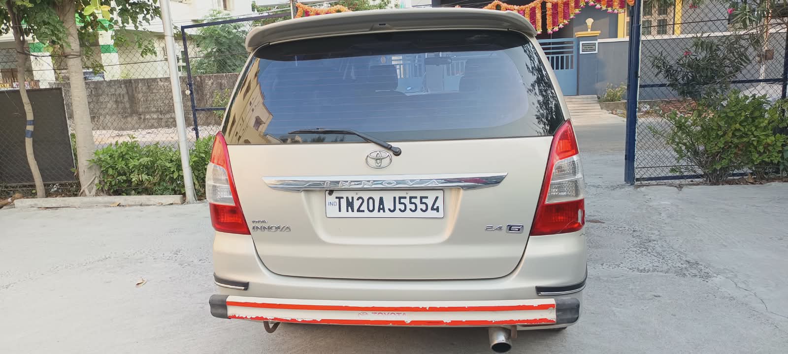 Buy Used Toyota Innova 2.5 G Diesel 7 Seater BS III of 2008 model @ 6 ...