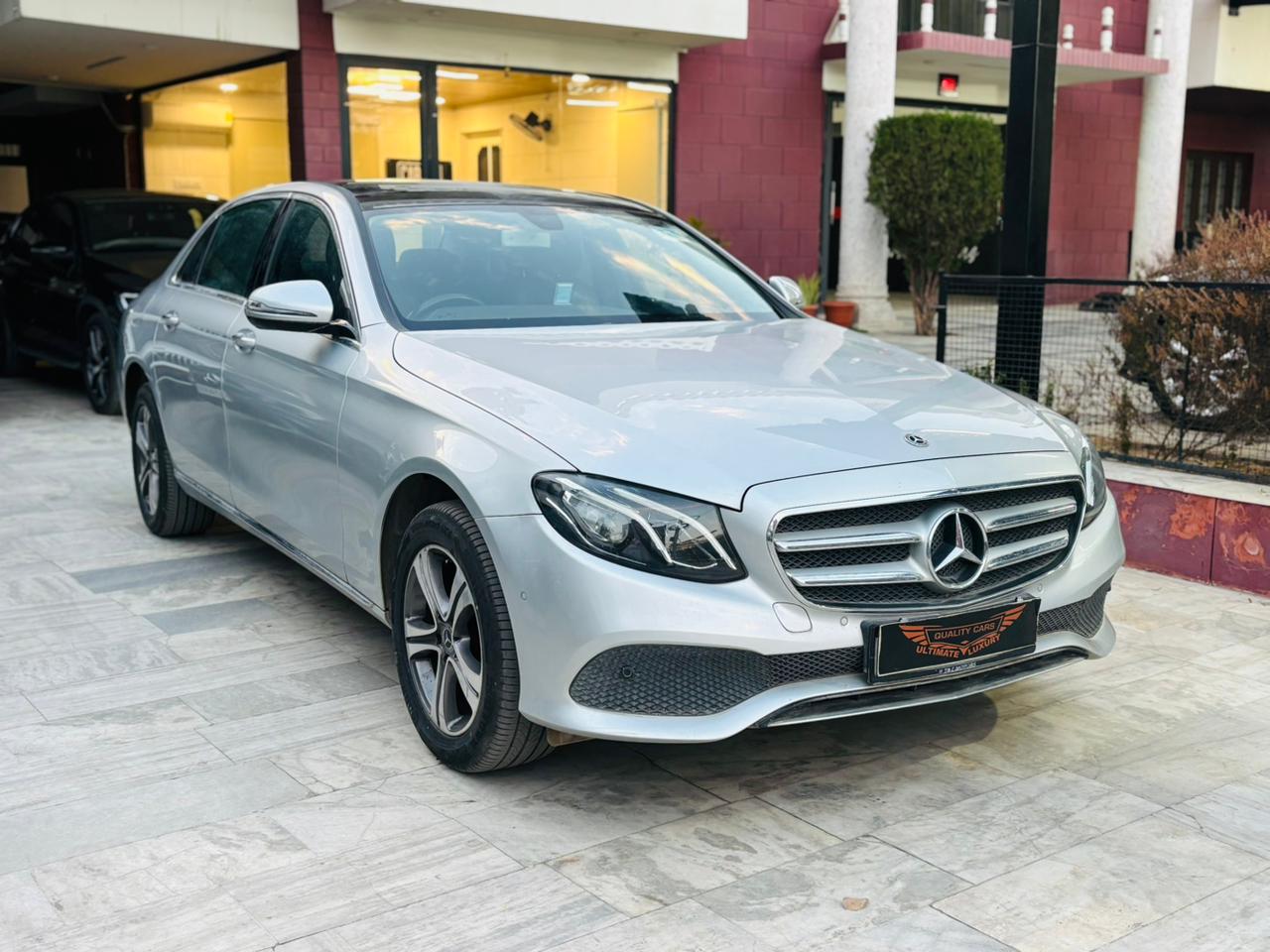 Buy Used Mercedes-Benz E-Class All-Terrain E 220 d of 2018 model @ 32 ...