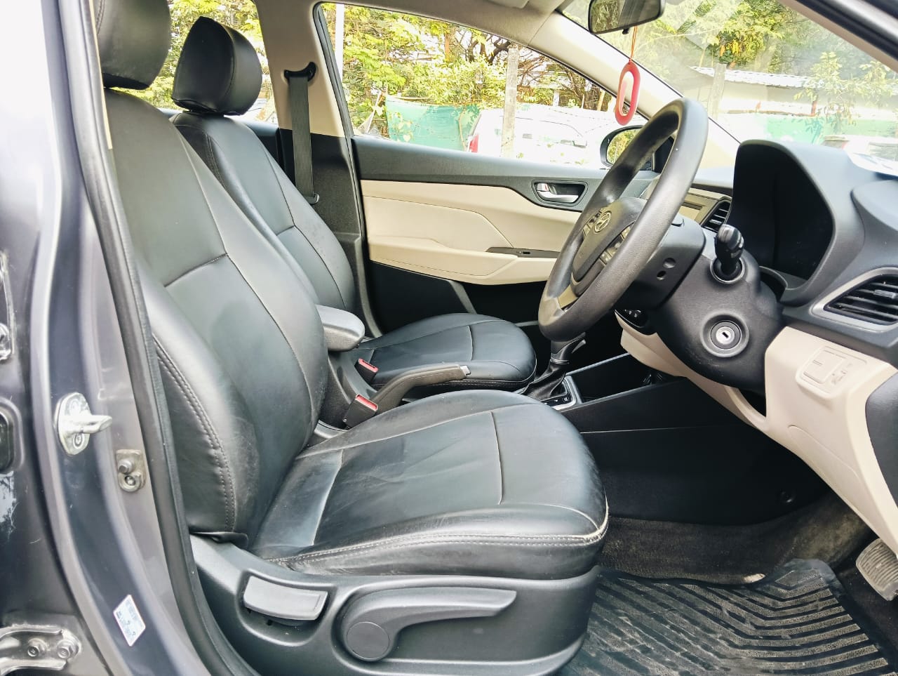 Buy Used Hyundai Verna VTVT 1.6 AT EX of 2017 model @ 6,35,000 INR in ...