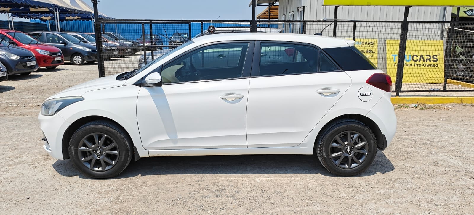 Buy Used Hyundai i20 1.2 Asta of 2018 model @ 5,90,000 INR in Chennai ...