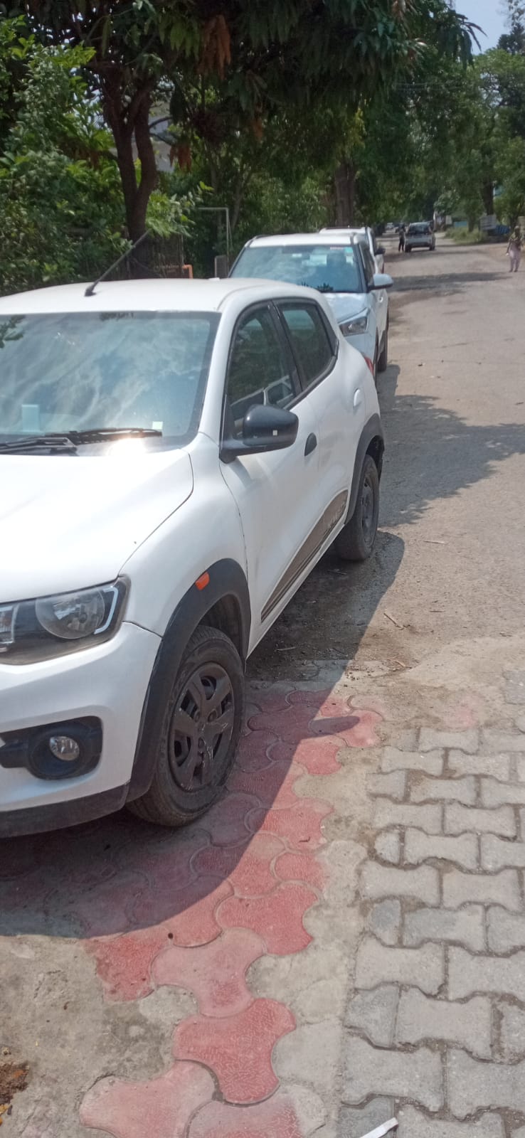 Buy Used Renault KWID 1.0 RXT Optional of 2018 model @ 1,90,000 INR in ...