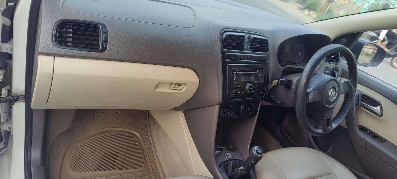 Buy Used Volkswagen Vento Petrol Breeze of 2010 model @ 1,45,000 INR in ...