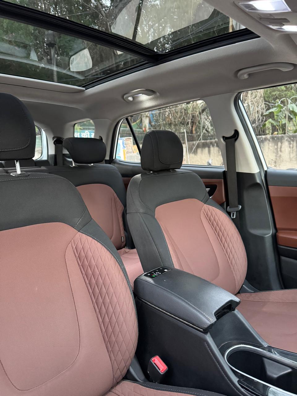Buy Used Hyundai Alcazar Prestige Optional 7-Seater Diesel AT BSVI of ...
