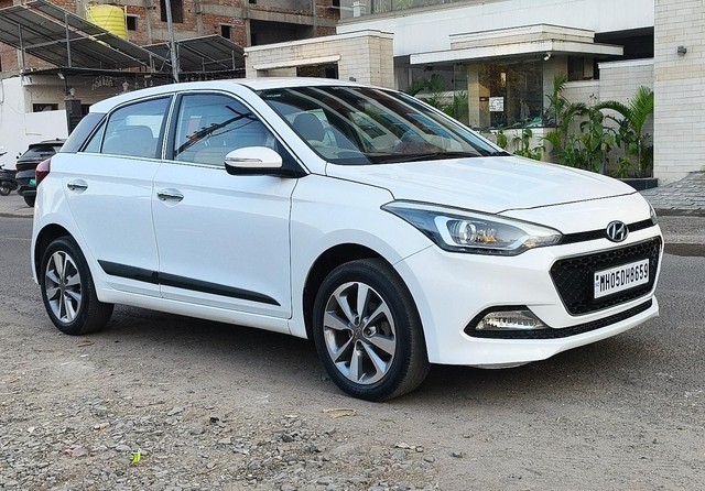 Used 2026 Hyundai Elite i20 1197 cc Petrol Manual Car in Nagpur at ₹4. ...