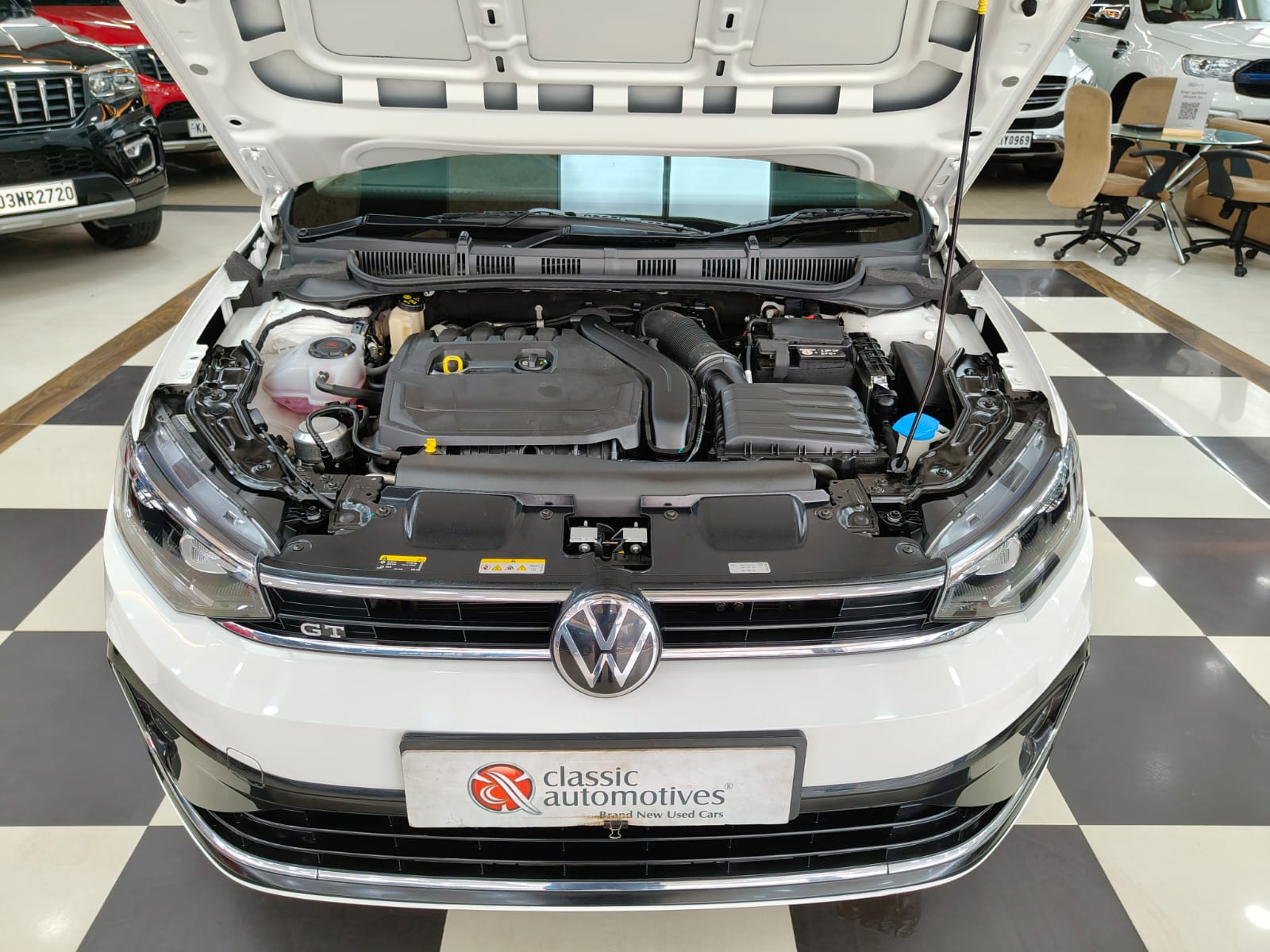 Buy Used Volkswagen Virtus GT Plus DSG of 2024 model @ 17,65,000 INR in ...