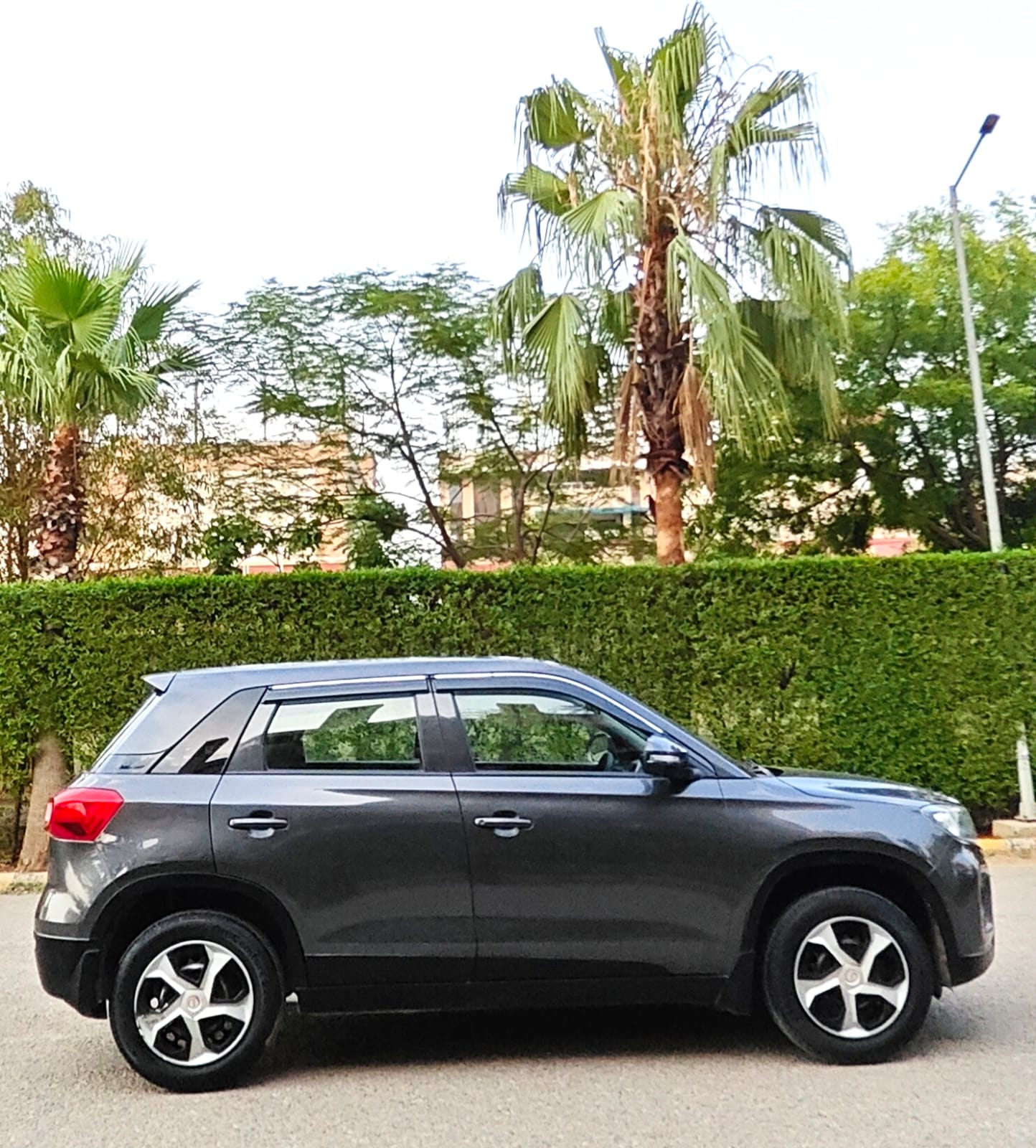 Buy Used Maruti Vitara Brezza LXI of 2021 model @ 6,19,000 INR in Delhi ...