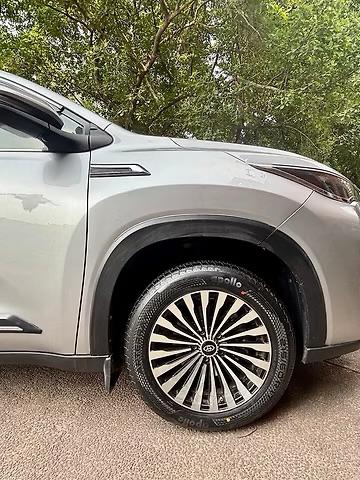 Buy Used Toyota Innova Hycross ZX Optional Hybrid BSVI of 2023 model ...