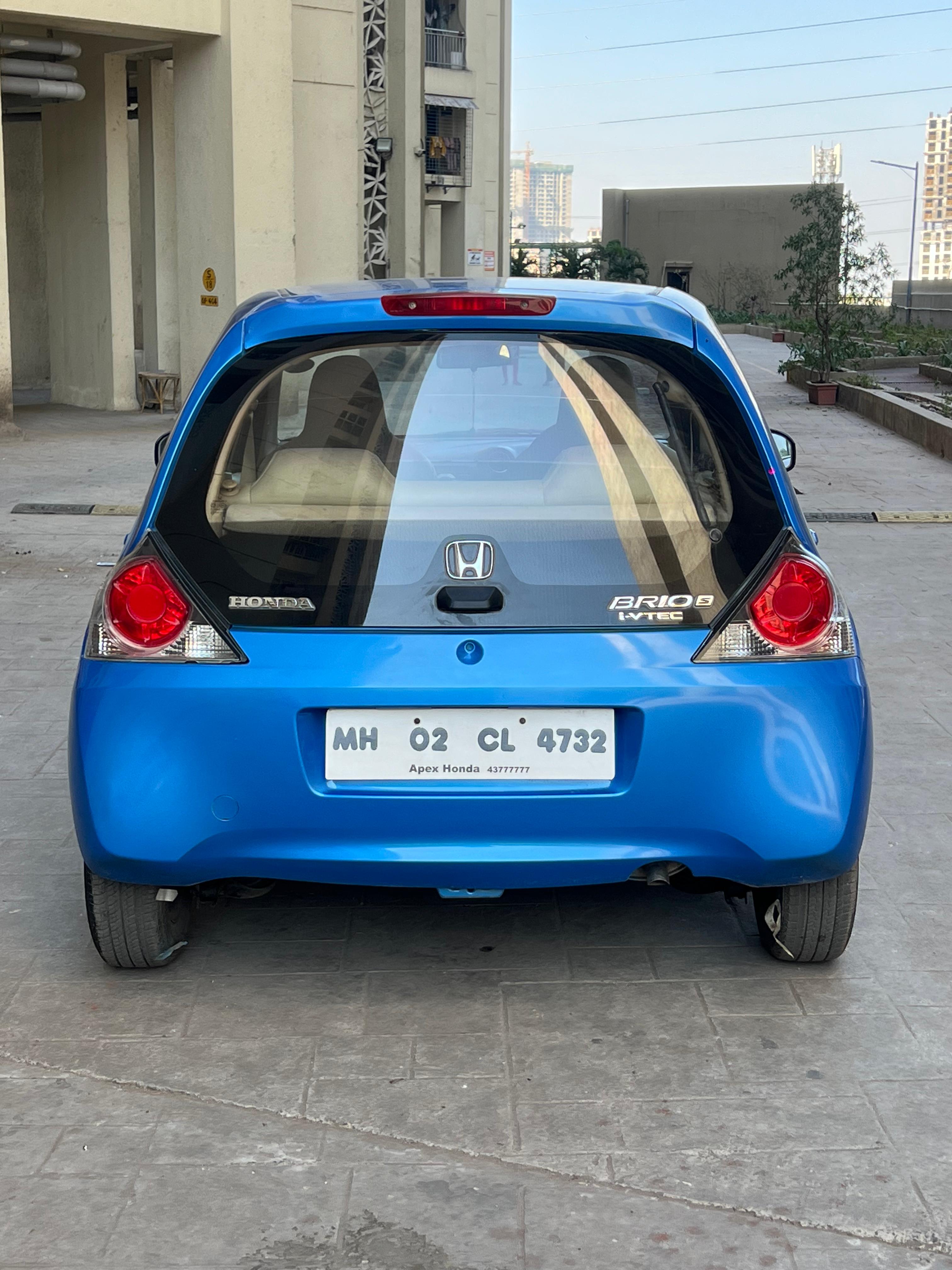 Buy Used Honda Brio S MT of 2012 model @ 1,85,000 INR in Thane - 5056285 - ZigWheels.com