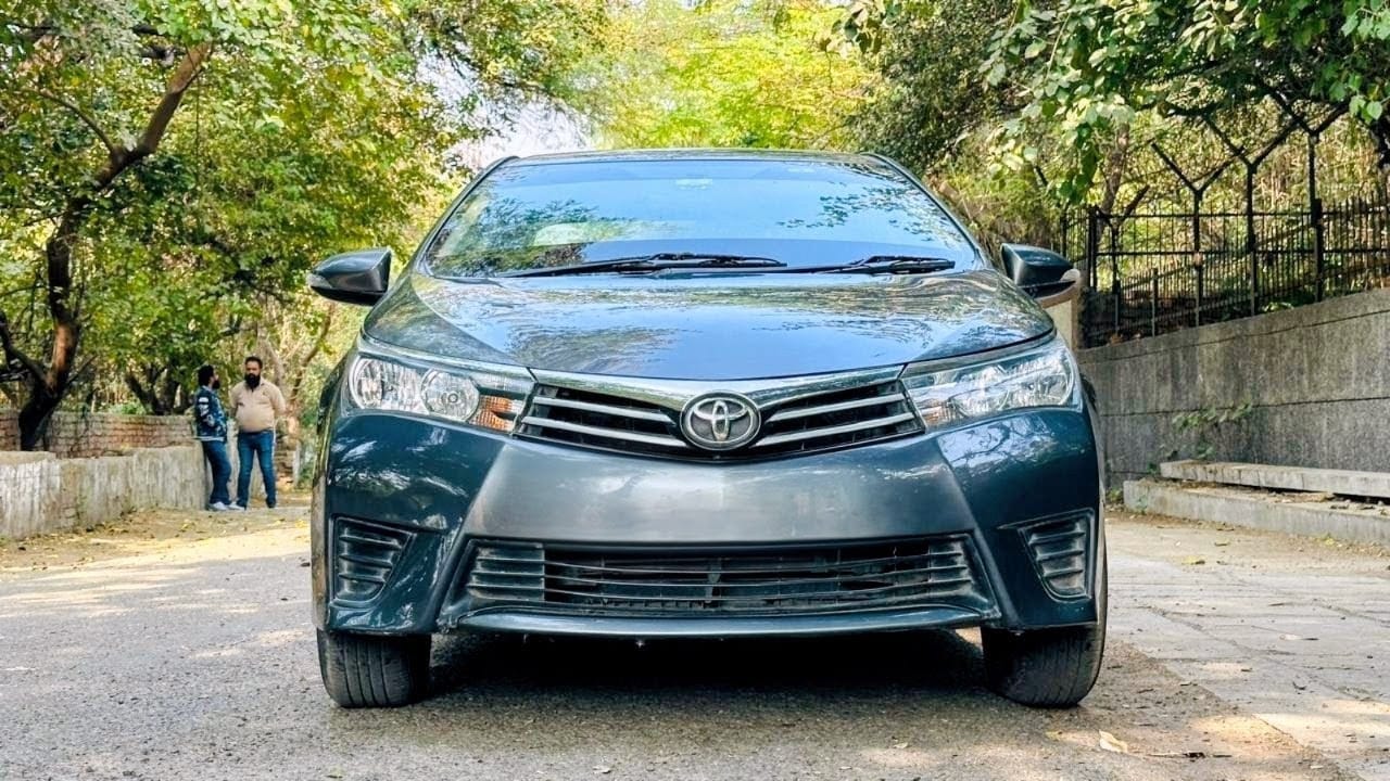 Used 2015 Toyota Corolla Altis 1798 cc Petrol Manual Car in New Delhi ...