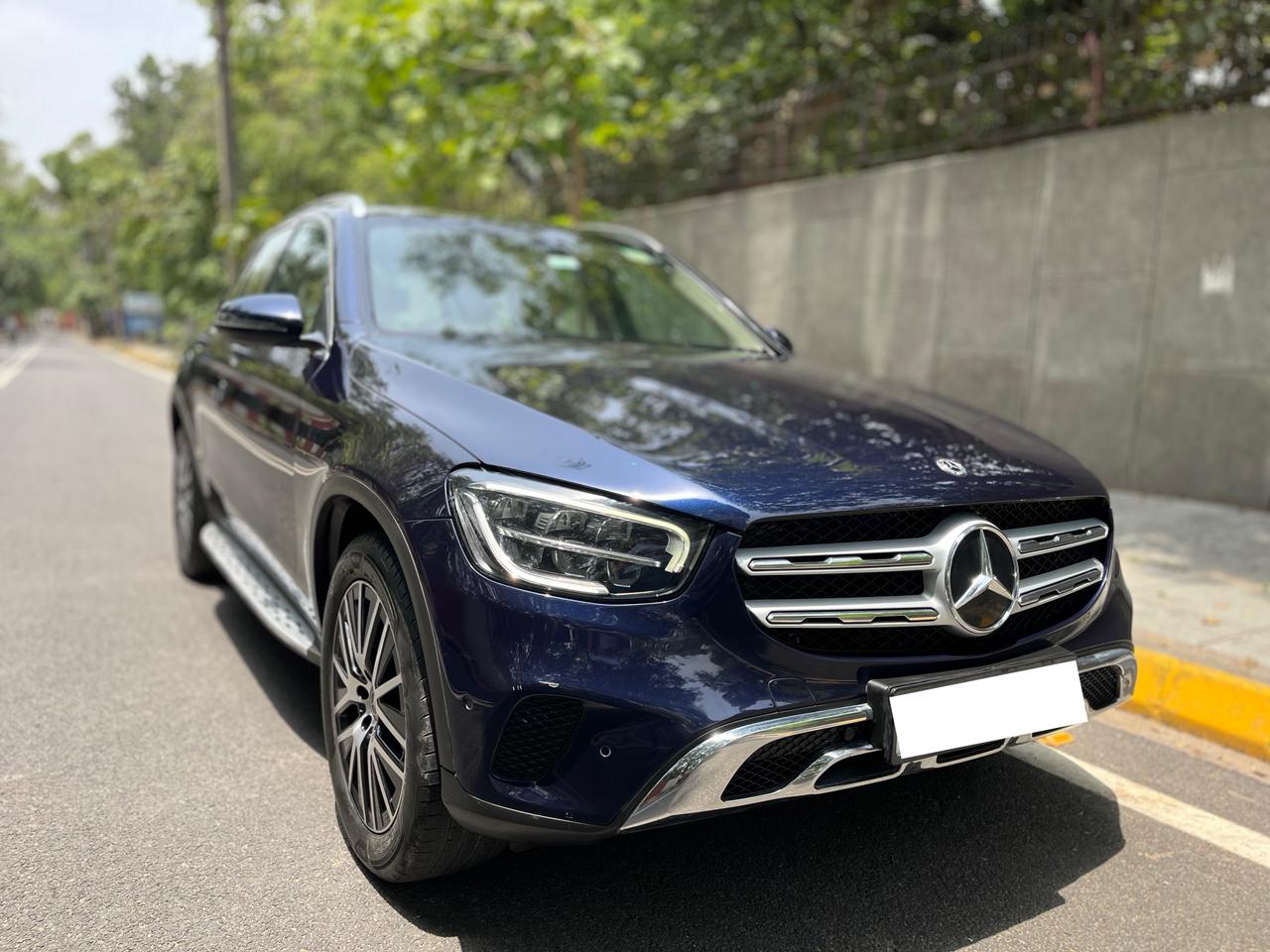Buy Used Mercedes-Benz GLC 220d 4MATIC of 2021 model @ 34,90,000 INR in ...