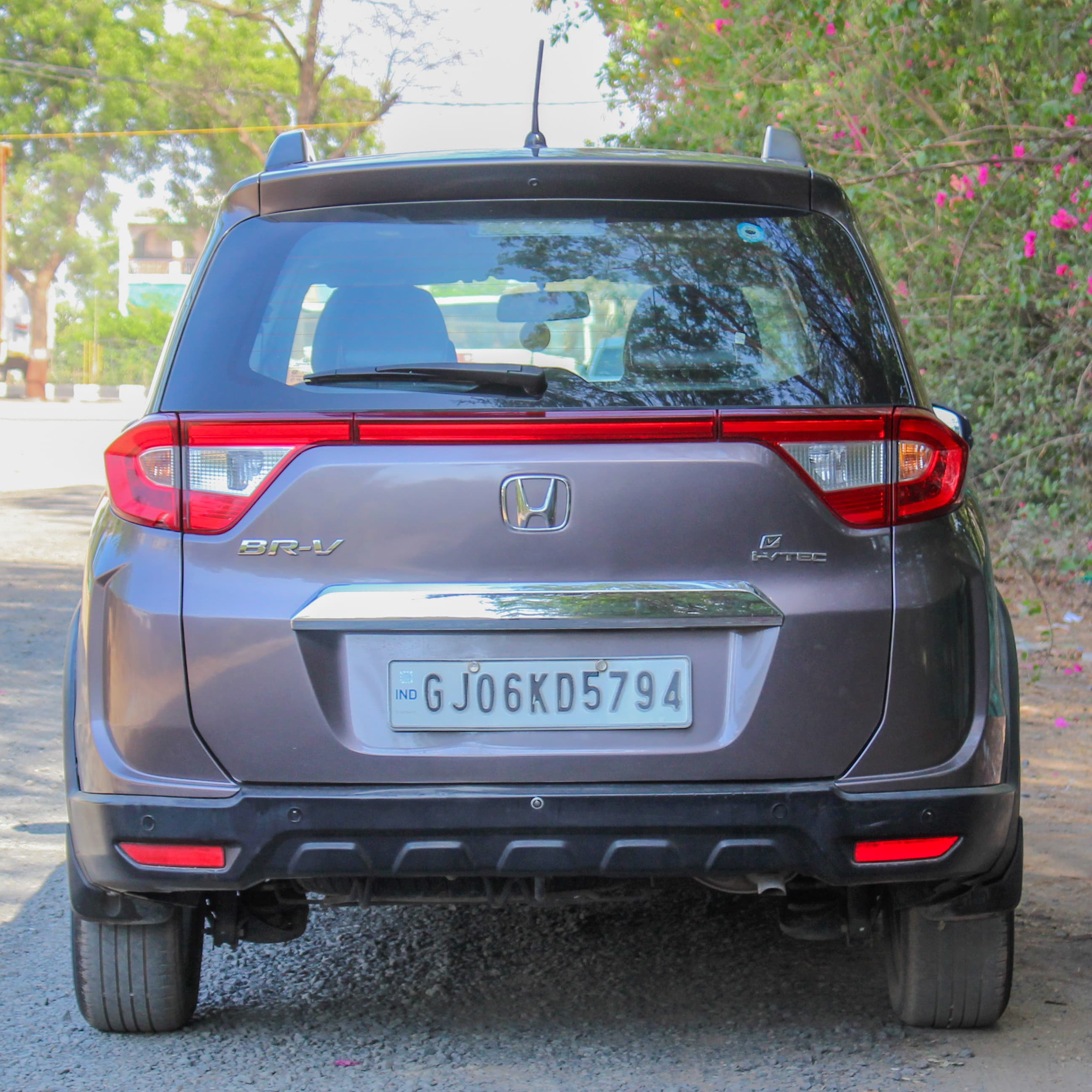 Buy Used Honda BR-V i-VTEC V CVT of 2016 model @ 4,65,000 INR in ...