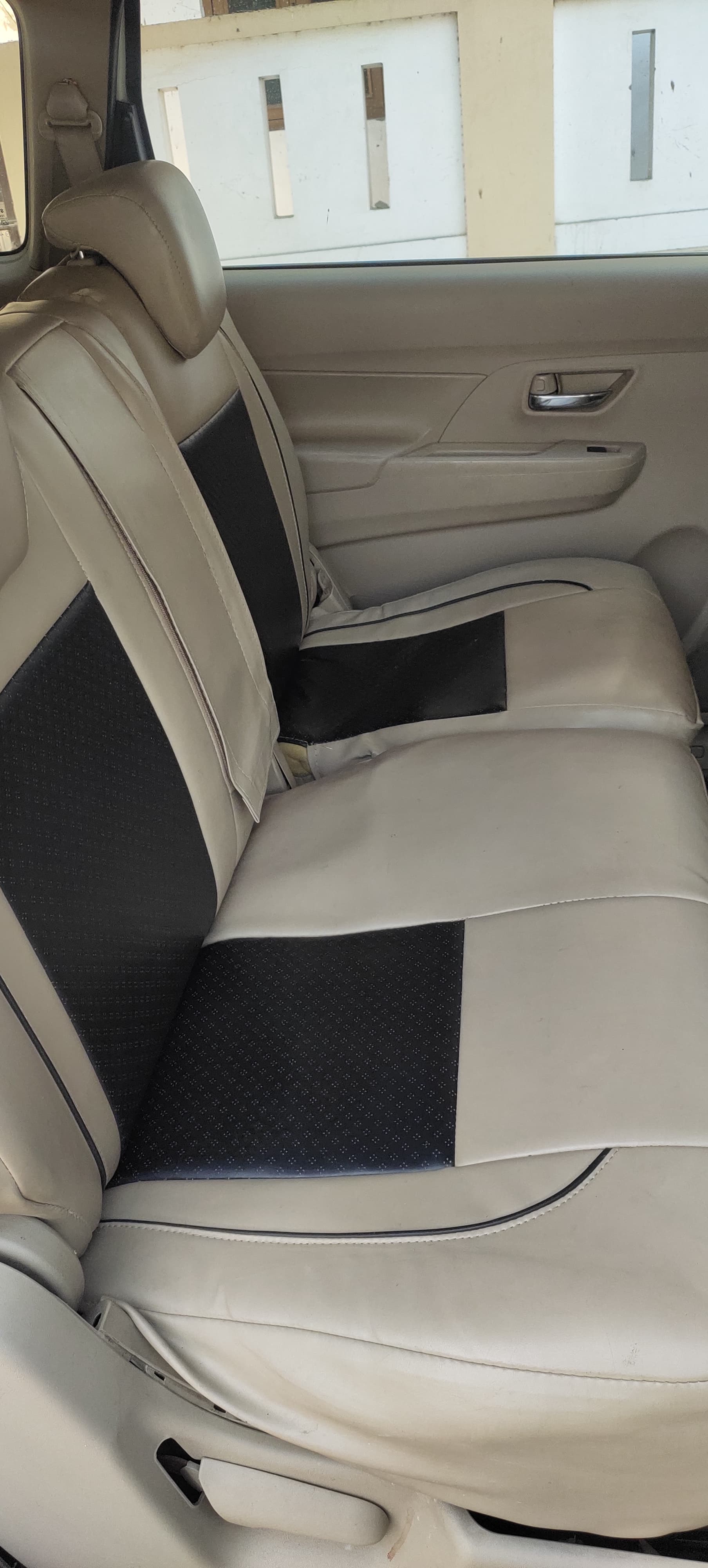 Buy Used Maruti Ertiga VDI of 2019 model @ 9,00,000 INR in Allahabad ...