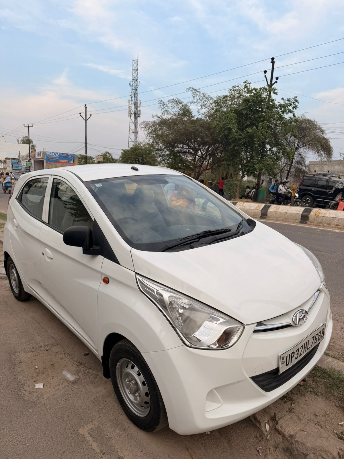 Buy Used Hyundai EON Era Plus Option of 2016 model @ 2,50,000 INR in ...