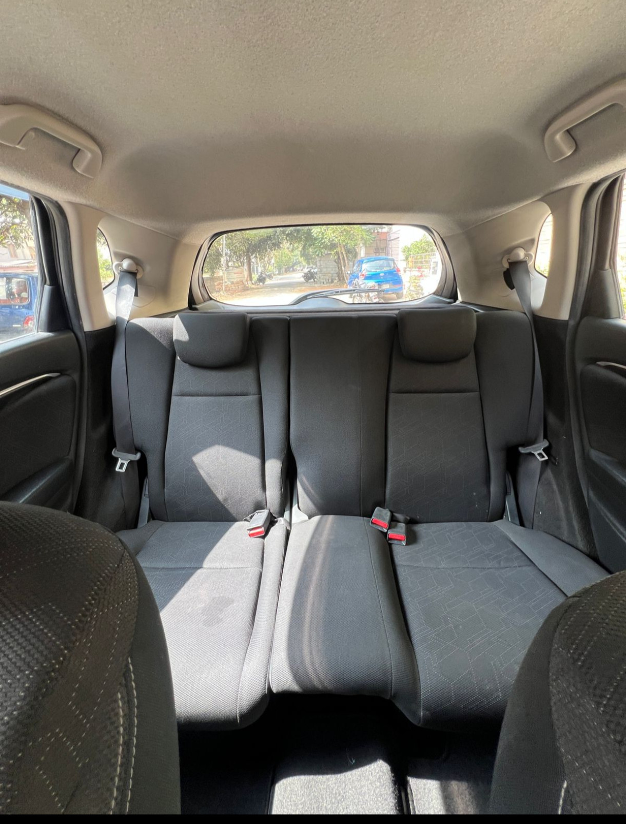 Buy Used Honda Jazz 1.2 VX i VTEC of 2015 model @ 4,50,000 INR in ...