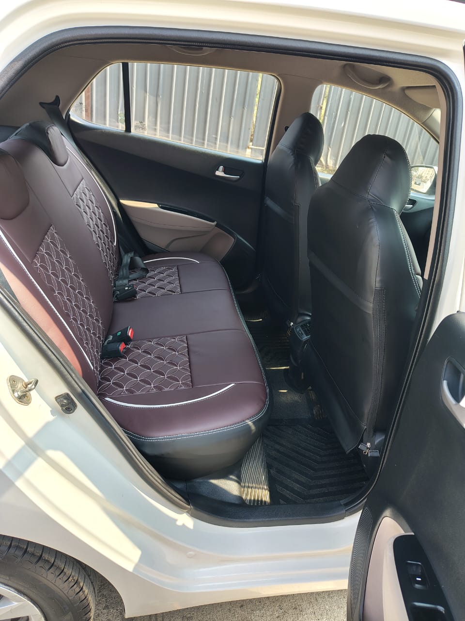 Buy Used Hyundai Grand i10 Sportz of 2015 model @ 2,95,000 INR in ...