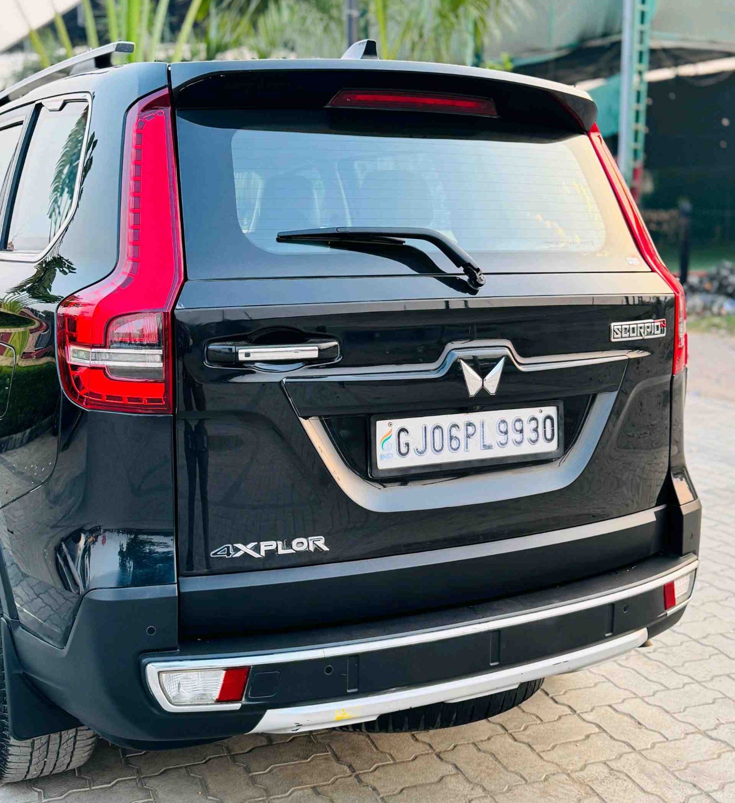 Buy Used Mahindra Scorpio N Z8 Diesel of 2023 model @ 18,00,000 INR in ...