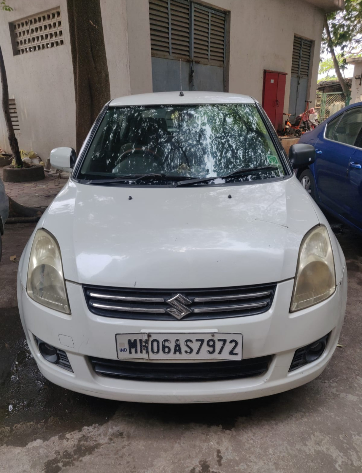 Buy Used Maruti Swift Dzire VDi of 2009 model @ 1,75,000 INR in Mumbai - 5041219 - ZigWheels.com
