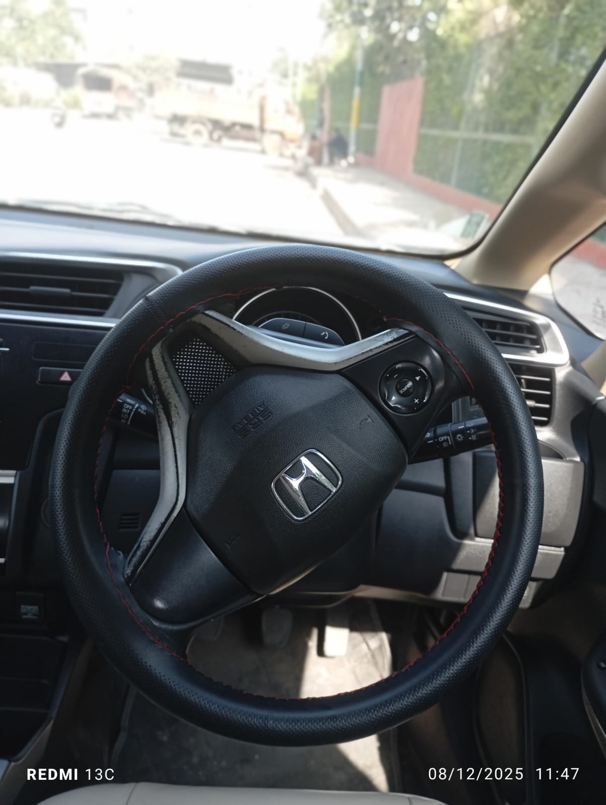 Buy Used Honda Jazz V of 2018 model @ 4,90,000 INR in Surat - 5045847 ...