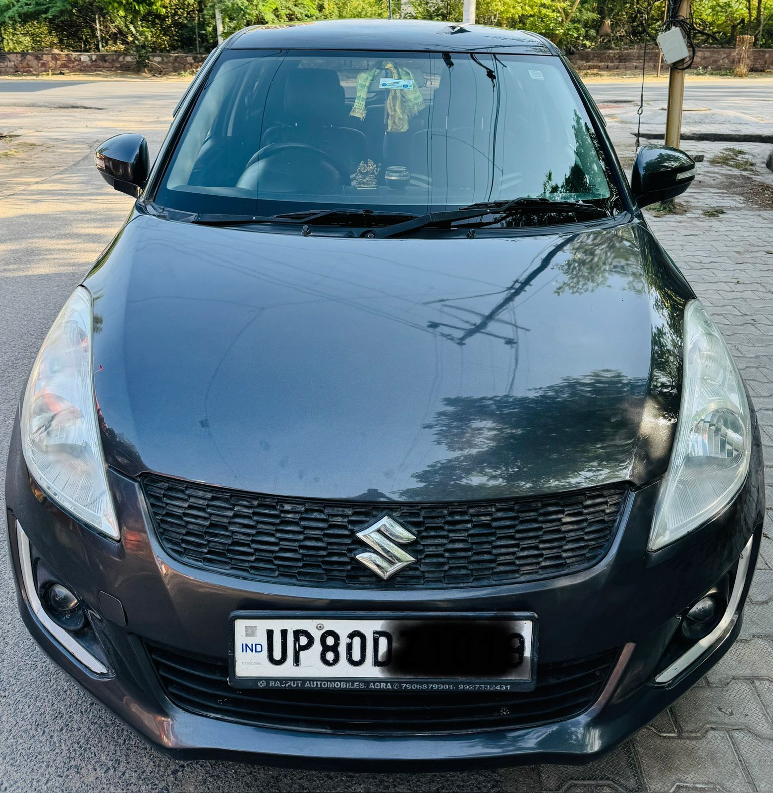 Buy Used Maruti Swift VXI of 2017 model @ 3,50,000 INR in Agra ...