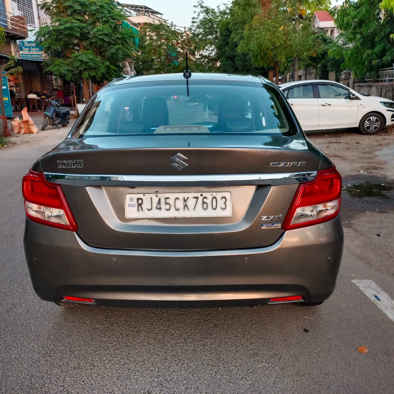 Buy Used Maruti Swift Dzire AMT ZXI Plus of 2019 model @ 6,10,000 INR ...