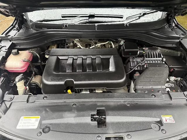 Buy Used Mahindra XUV700 AX5 7 Str Diesel AT of 2025 model @ 26,25,000 INR in Mumbai - 4891560 ...