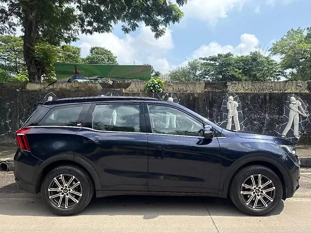 Buy Used Mahindra XUV700 AX7 Diesel AT Luxury Pack BSVI of 2023 model @ 24,00,000 INR in Mumbai ...