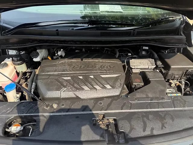 Buy Used Kia Carnival Limousine Plus of 2021 model @ 34,00,000 INR in Mumbai - 4953074 ...