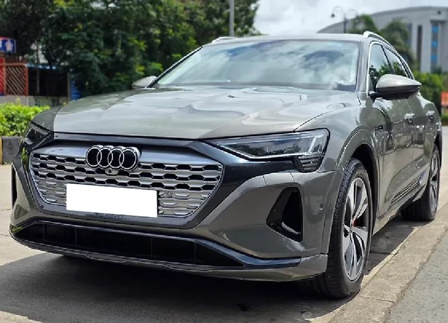 Used 2023 Audi Q8 e-tron Electric Automatic Car in Mumbai at ₹77 Lakh ...
