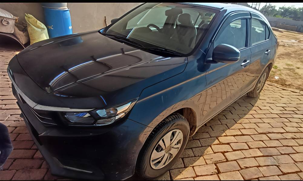 Buy Used Honda Amaze 2nd Gen S BSVI of 2023 model @ 6,05,000 INR in ...