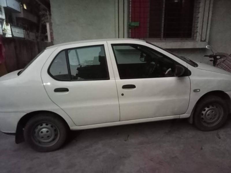 Buy Used Tata Indigo Emax CNG GLS of 2015 model @ 1,80,000 INR in Pimpri Chinchwad - 5040594 ...