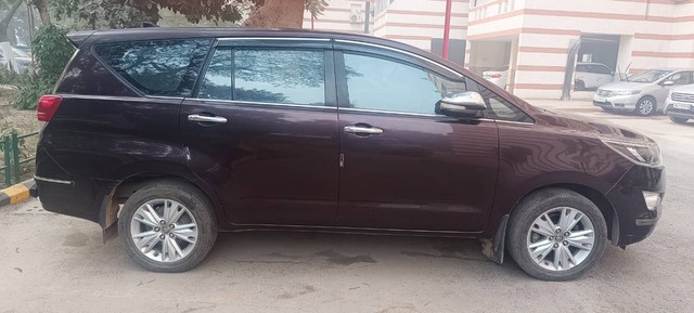 Used 2016 Toyota Innova Crysta Diesel Automatic in Gurgaon at ₹13.50 ...
