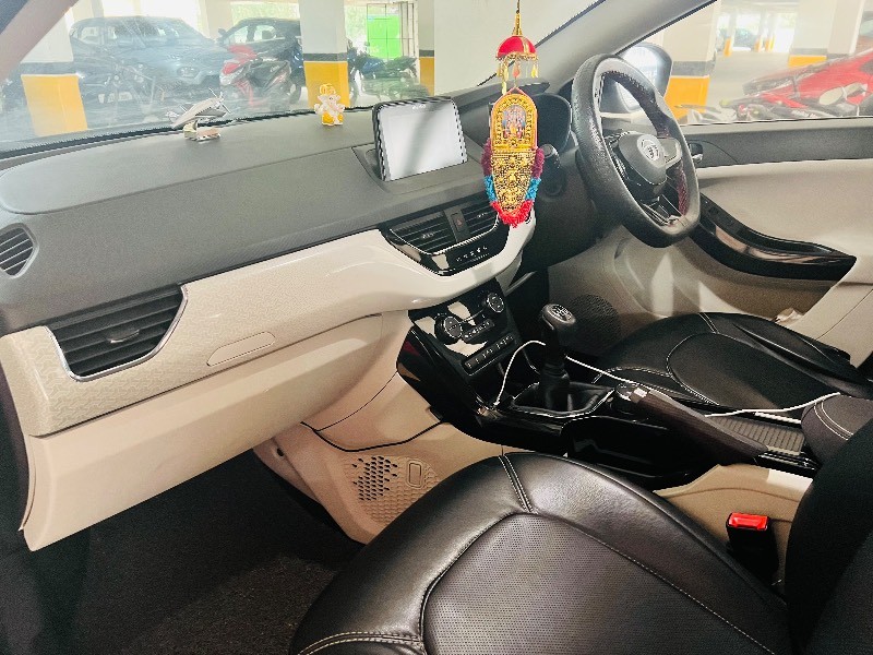 Buy Used Tata Nexon XZ Plus Optional BSVI of 2021 model @ 8,00,000 INR ...