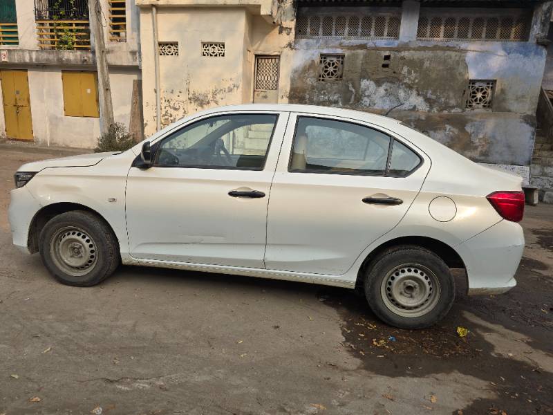 Buy Used Honda Amaze 2nd Gen E Diesel of 2021 model @ 6,00,000 INR in ...