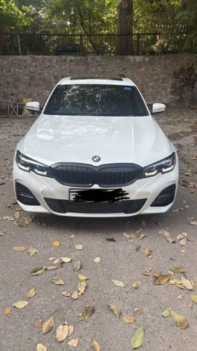 Used 2022 BMW 3 Series Petrol Automatic in New Delhi at ₹34 Lakh - CarDekho
