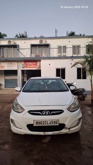 Used Hyundai Verna in Devgadh - 1 Second Hand Hyundai Verna for Sale