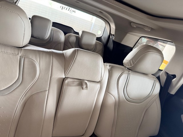 Used 2024 Mahindra XUV700 Less Driven Diesel Manual in Bhopal at ₹18.67 ...