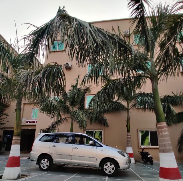 Used 2008 Toyota Innova Diesel Manual in Lucknow at ₹3.50 Lakh - CarDekho