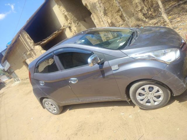 Used 2016 Hyundai EON Petrol Manual in Kotma at ₹2.60 Lakh - CarDekho