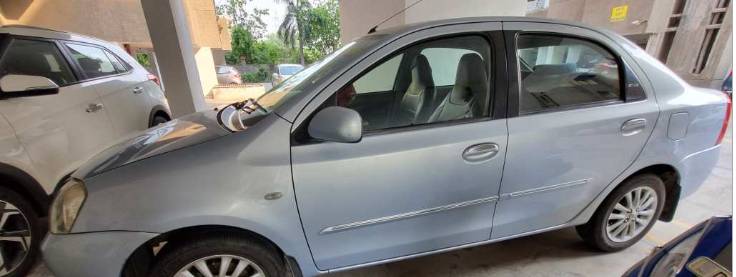 Used Toyota Etios V Car in New Delhi, 2011 Model - Find Best Deals ...