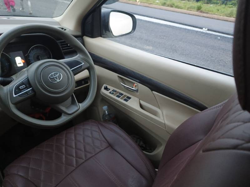 Buy Used Toyota Rumion G of 2024 model @ 10,40,000 INR in Balasore ...
