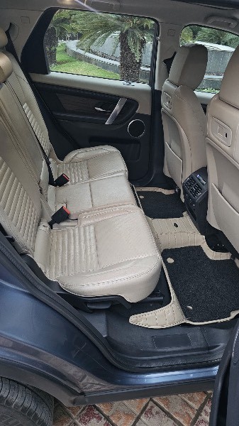 Buy Used Land Rover Discovery Sport S of 2020 model @ 38,00,000 INR in ...