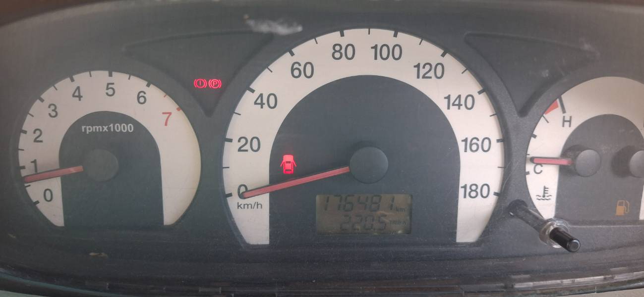 Buy Used Mahindra Xylo E4 of 2011 model @ 3,00,000 INR in Cuddalore ...