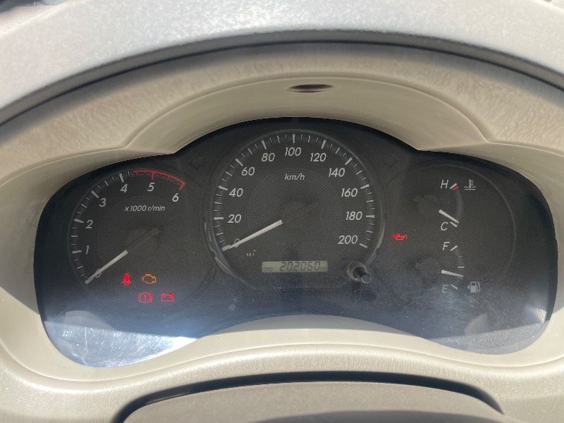 Buy Used Toyota Innova 2.5 G Diesel 7 Seater BS IV of 2014 model @ 6,00 ...